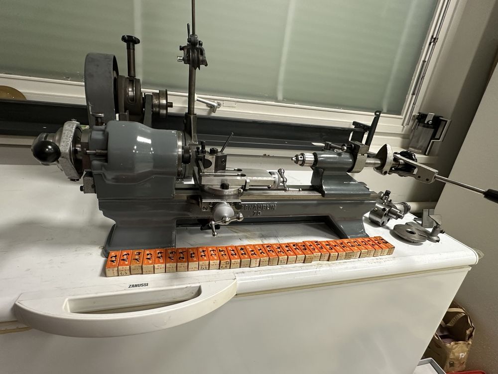 Schaublin 70 w12 top Zustand (Gebraucht) in St imier für CHF 5200 – nur Abholung auf Ricardo kaufen