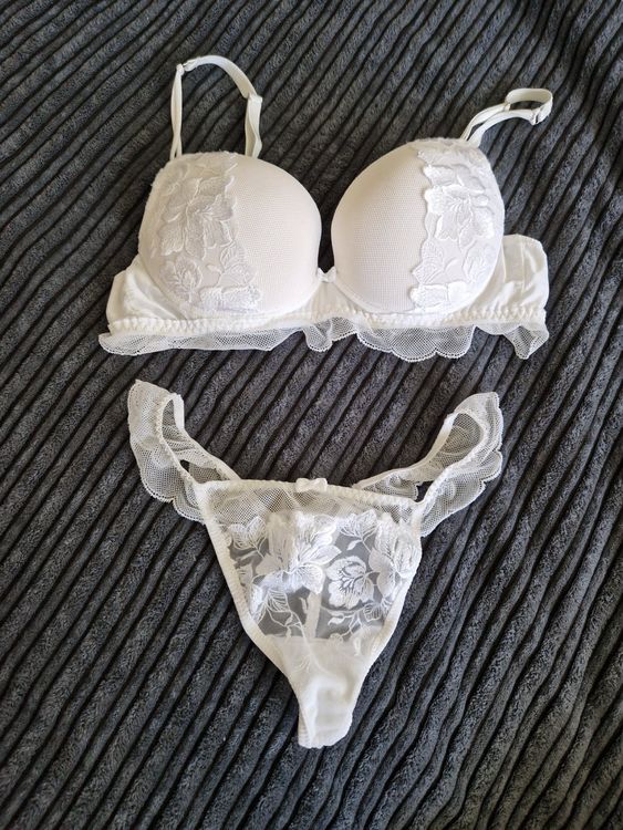 Bh Und Slip Mit Blumen Intimissimi 80b S Kaufen Auf Ricardo