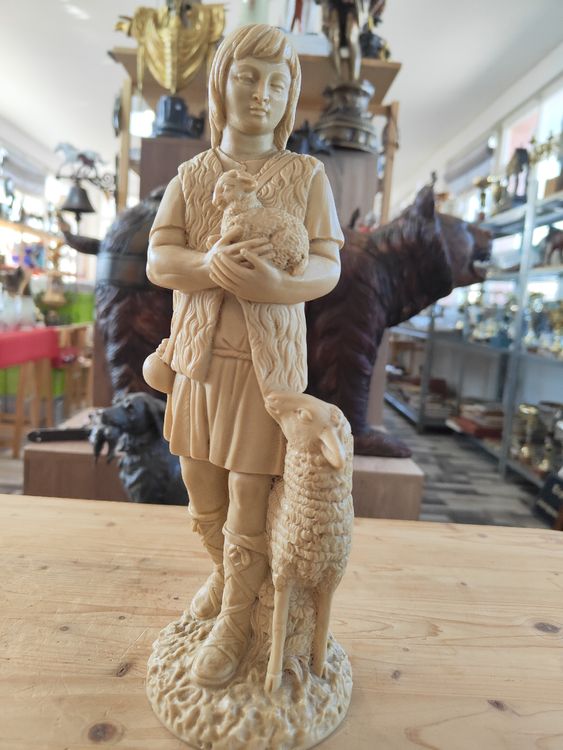 HIRTE MIT SCHAF UND LAMM , DEKO FÜR DIE KRIPPE ODER VITRINE (Gebraucht ...