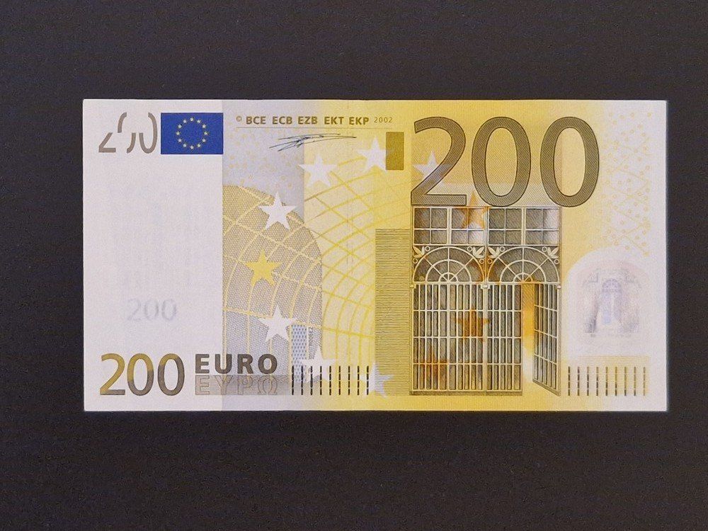 Banknote 200 Euro 2002 (Gebraucht) in Domat/Ems für CHF 335 – mit ...