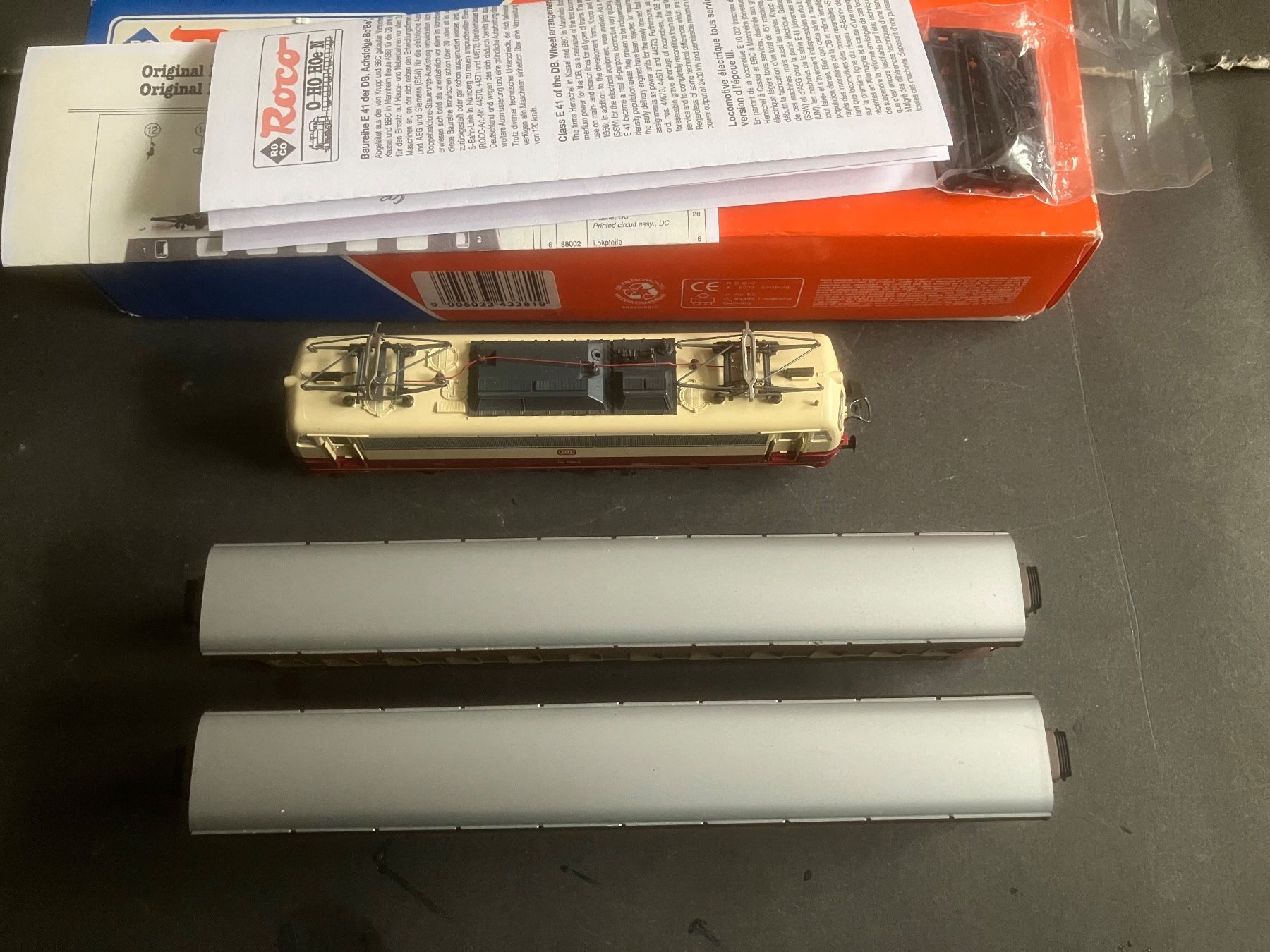 Roco E 41 DB, 2 Wagen Roco mit Licht/Passagieren (Gebraucht) in ...