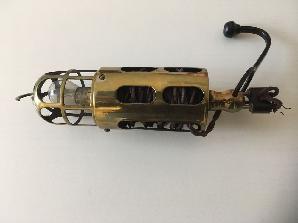 Vintage J.Lucas Messinglampe (Gebraucht) in Lindau für CHF 60 – mit ...