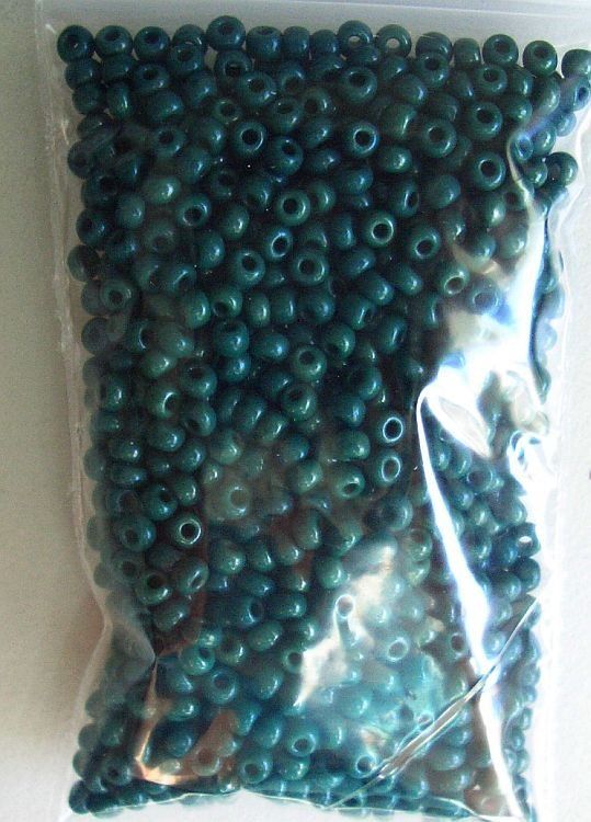 Rocailleperlen Grün satt 2,6 mm (Neu und originalverpackt) in Gunzwil für CHF 2 – mit Lieferung ...