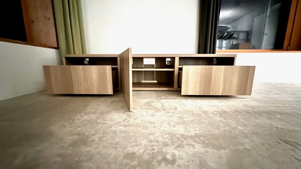 Ikea Bestå Lowboard/Fernsehmöbel (Gebraucht) in Zürich für CHF 65 – nur ...