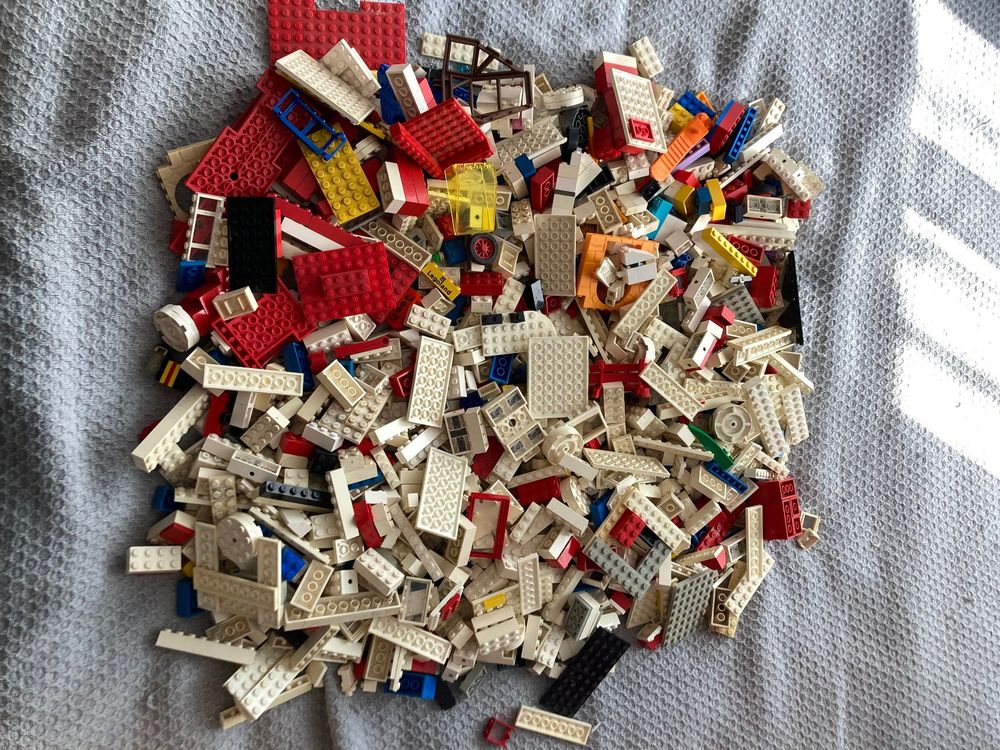 3 Kg unechte und vergilbte Legos ab 3 Franken (Gebraucht) in Volketswil ...