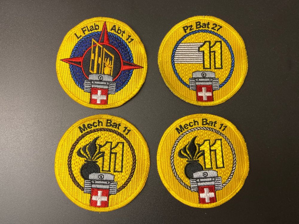 4 Badges: Mech Div 11 - Schweizer Armee (Gebraucht) in Brütten für CHF ...