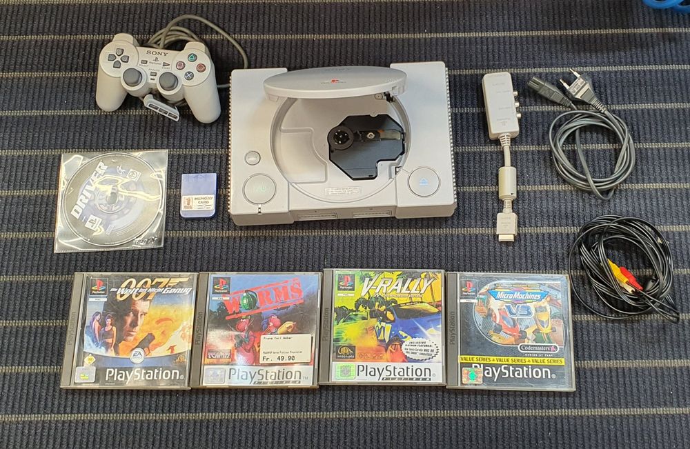 Sony PS1 inkl. 5 Games (Gebraucht) in Reigoldswil für CHF 63 – mit ...