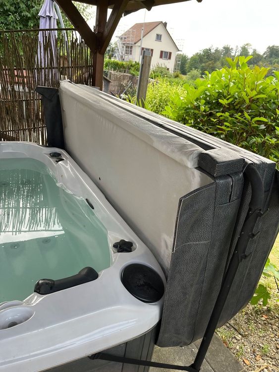 Whirlpool & Jacuzzi (Gebraucht) in Riken AG für CHF 2110 – nur Abholung ...