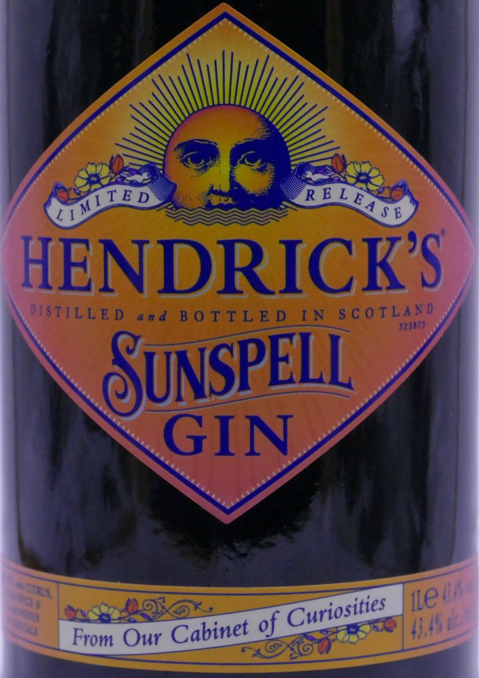 Hendrick’s Sunspell Gin - Limited Edition (Neu und originalverpackt) in Hochdorf für CHF 45 ...