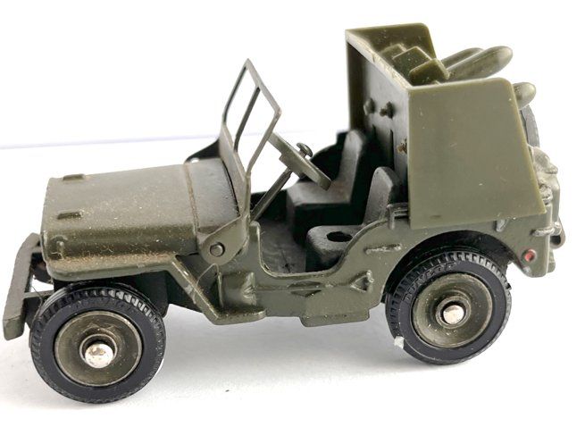 Dinky Toys Jeep with rockets No 828 / Dinky France (Gebraucht) in ...