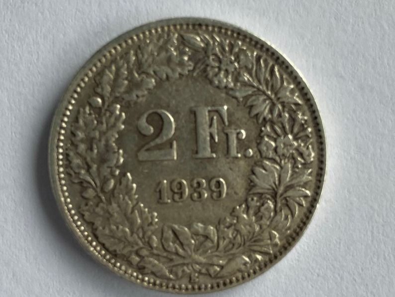 2 Franken, 2 Fränkler (Gebraucht) in Zufikon für CHF 6 – mit Lieferung auf Ricardo kaufen