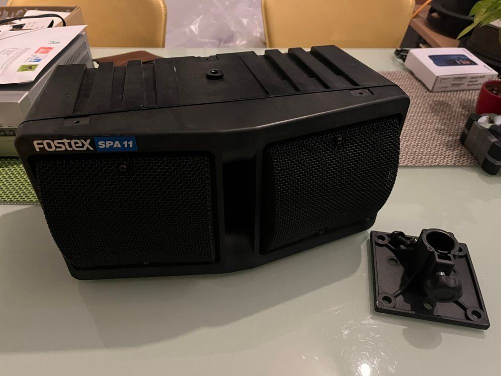 Fostex SPA11 Lautsprecher Aktiv Boxe mit Mikrofon + Line Ein (Gebraucht ...