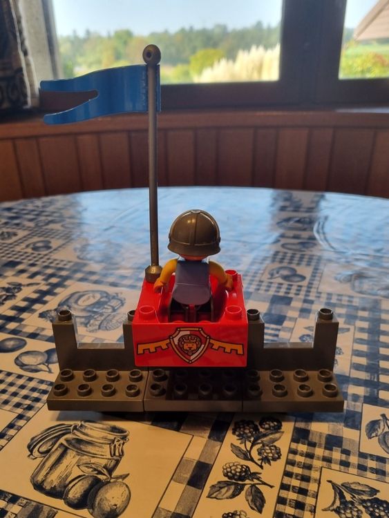 LEGO Duplo Ritter mit kleiner Burg | Kaufen auf Ricardo