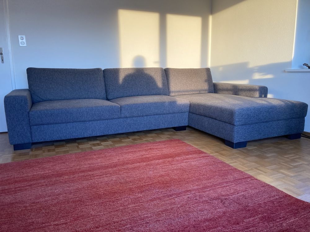 Gemütliches Ecksofa, Dunkelgrau, top Zustand! (Gebraucht) in Meggen für CHF 3 – nur Abholung auf ...