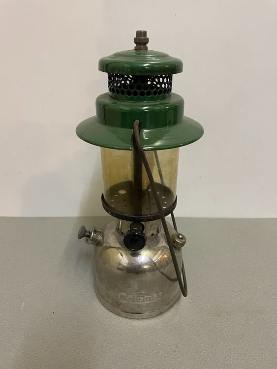 Coleman Benzinlaterne Model 242B Jahrgang 11-62 (Gebraucht) in für CHF ...