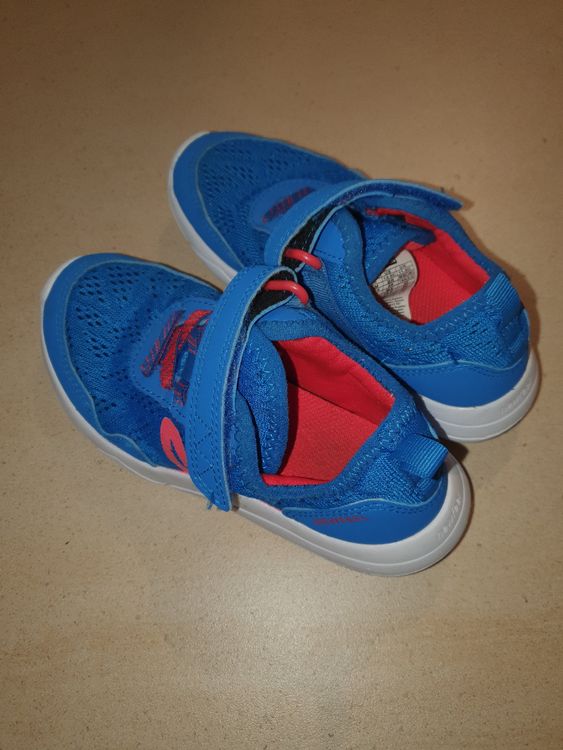 Hallen-Turnschuhe Grösse 30 Decathlon (Neu (gemäss Beschreibung)) in ...