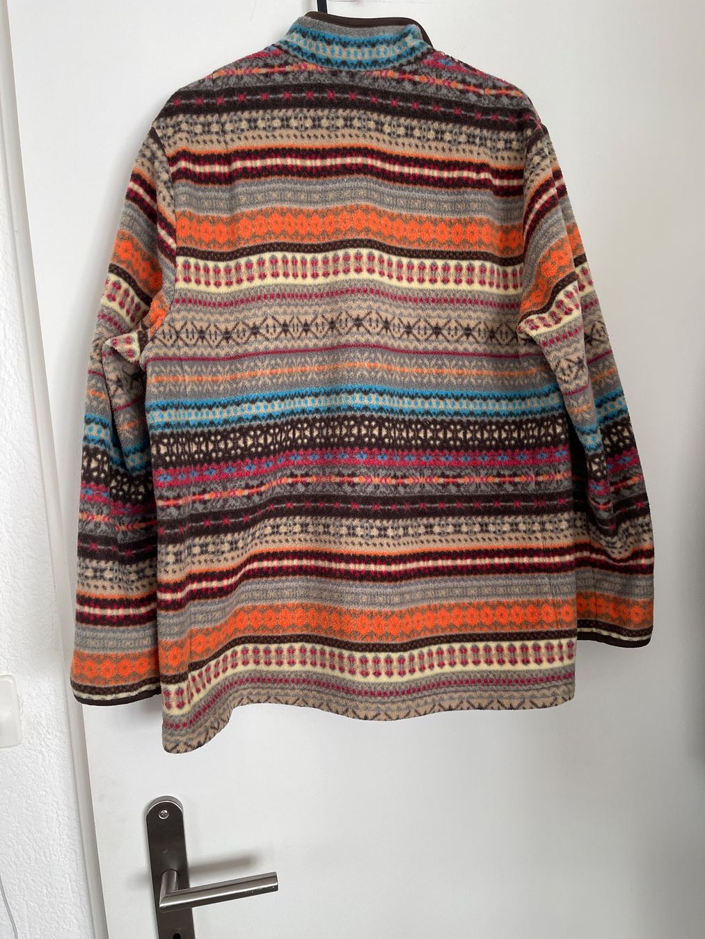 Warme Winterjacke von Atelier GS mit bunten Streifen (Gebraucht) in ...