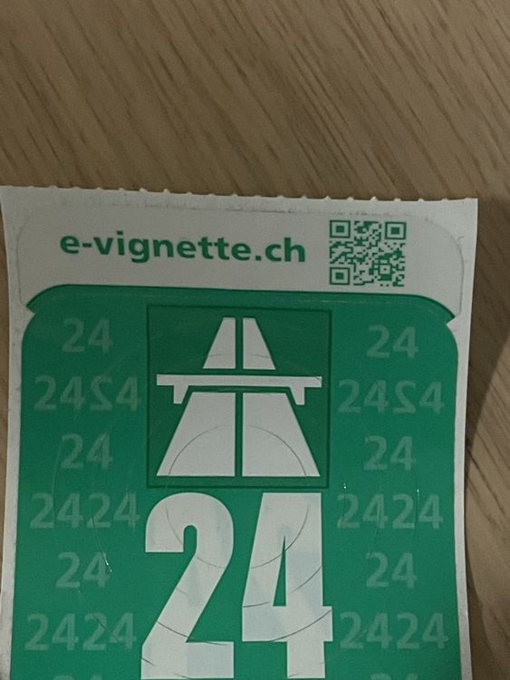 Autobahn Vignette (Neu und originalverpackt) in Zürich für CHF 25 – mit Lieferung auf Ricardo kaufen
