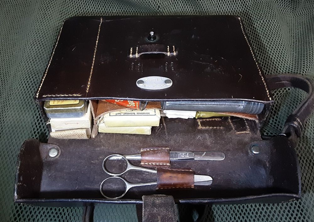 Armee Sanitätstasche ASM 1917,Militär (Gebraucht) in Grosswangen für CHF 100 – mit Lieferung auf ...