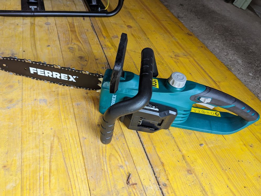 Akku-Kettensäge Ferrex, neu, originalverpackt (Neu und originalverpackt ...