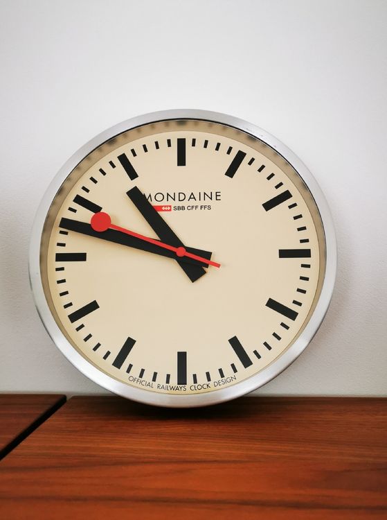 Wand Uhr SBB Mondaine | Kaufen auf Ricardo