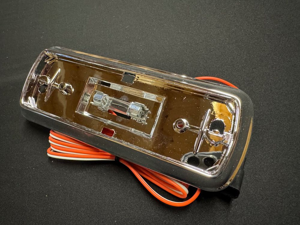 Chevrolet C10 Dome Light Assy (Neu und originalverpackt) in Beckenried ...