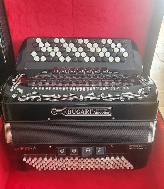 accordéon chromatique Bugari | Kaufen auf Ricardo