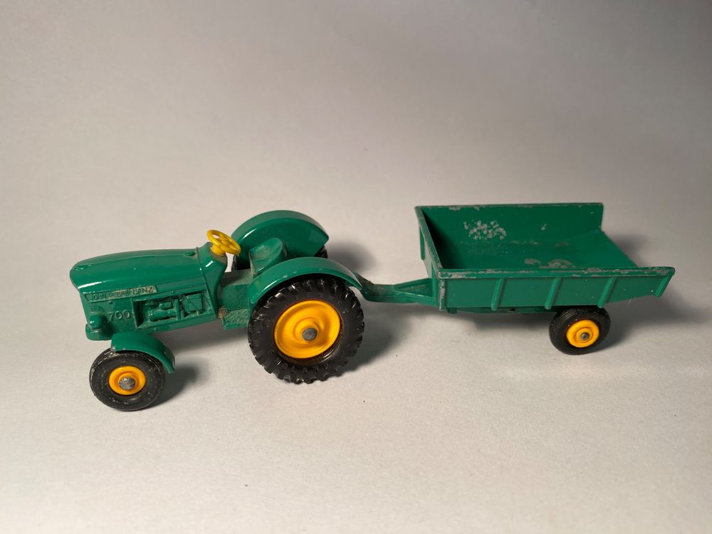 Lesney Tractor und Trailer (Gebraucht) in Winterthur für CHF 9.2 – mit ...
