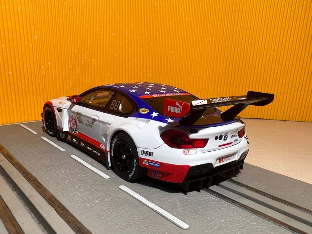 BMW M8 GT3 – USA Design « No.25 » – Carrera DIGITAL 132 (Neu (gemäss ...