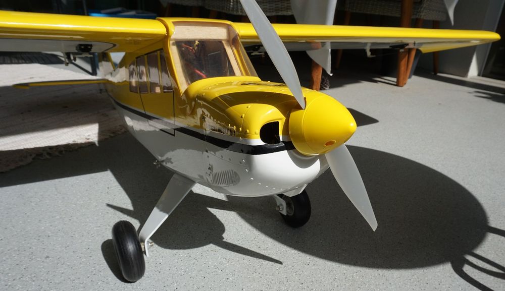 RC-Modell Christen Husky A1 (Neu (gemäss Beschreibung)) in Küblis für ...