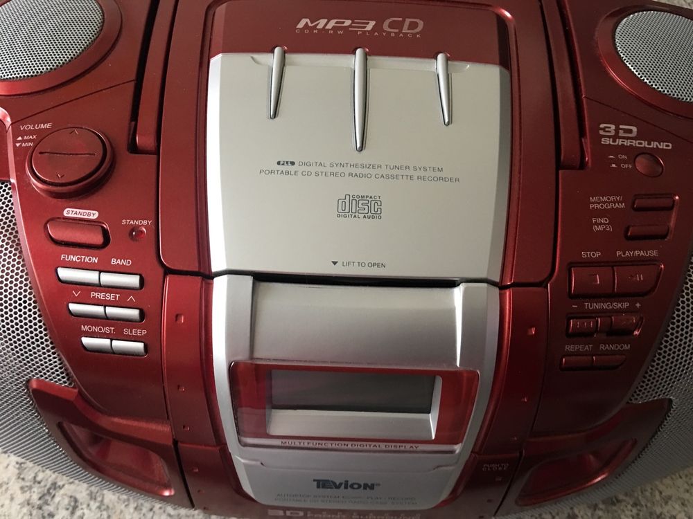 TEVION STEREO-RADIORECORDER CD/MP3 -PLAYER NEU (Gebraucht) in Basel für ...