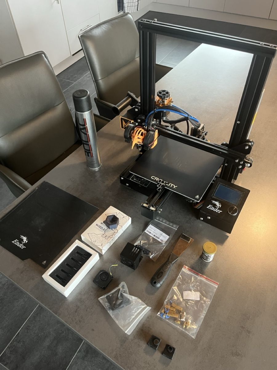 Creality Ender 3 Pro 3D Drucker - Inkl. Zubehör (Gebraucht) in Brienz ...