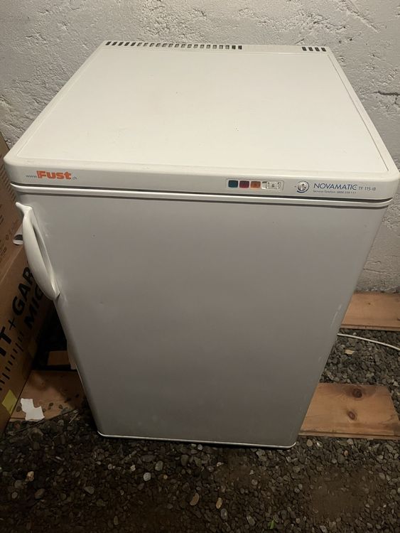 Fust Novamatic TF 115-IB Gefrierschrank 3 Schubladen (Gebraucht) in ...