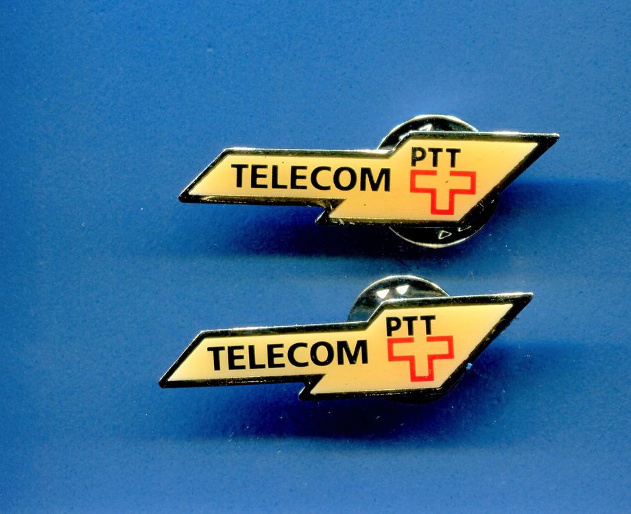 2 Pins PTT TELECOM | Kaufen auf Ricardo