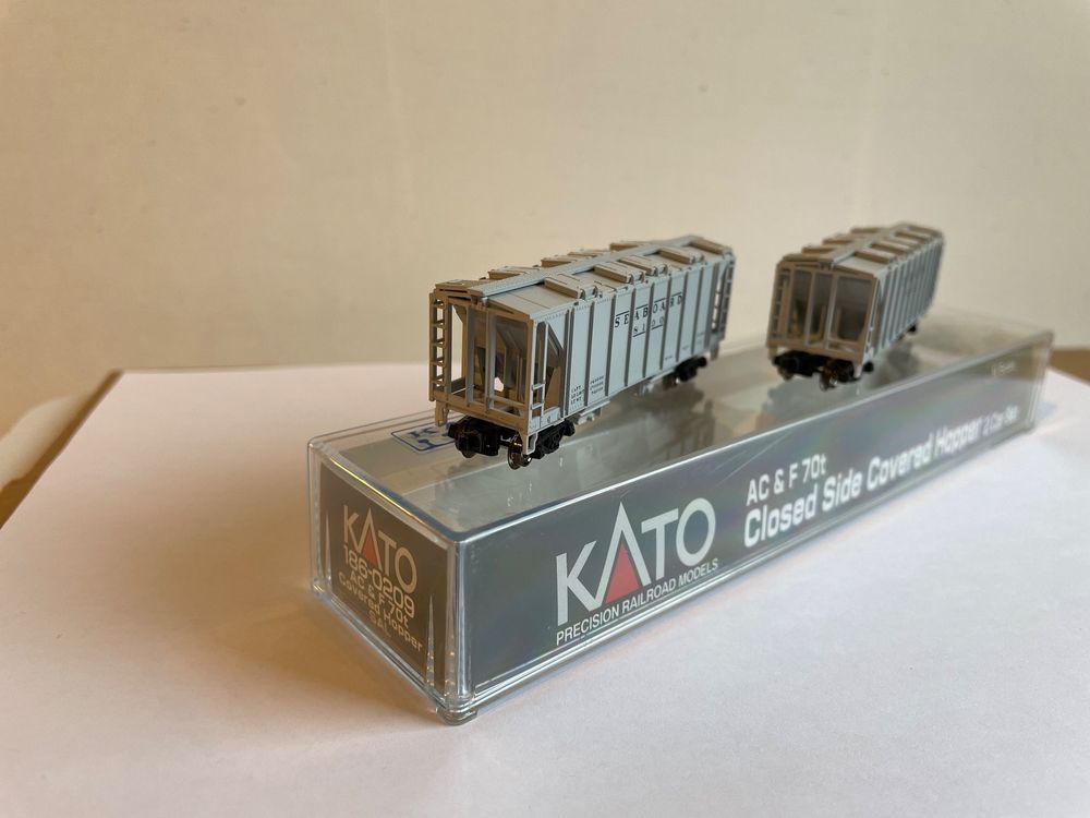 KATO USA N, Closed Side Covered Hopper 2 Car Set (Gebraucht) in Olten ...
