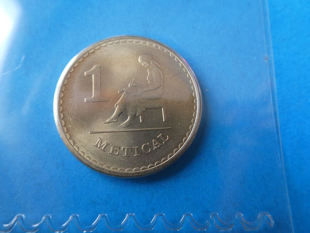 Mocambique 1982, 1 Metical - unzirkuliert (Neu (gemäss Beschreibung)) in Hinterforst für CHF 1 ...