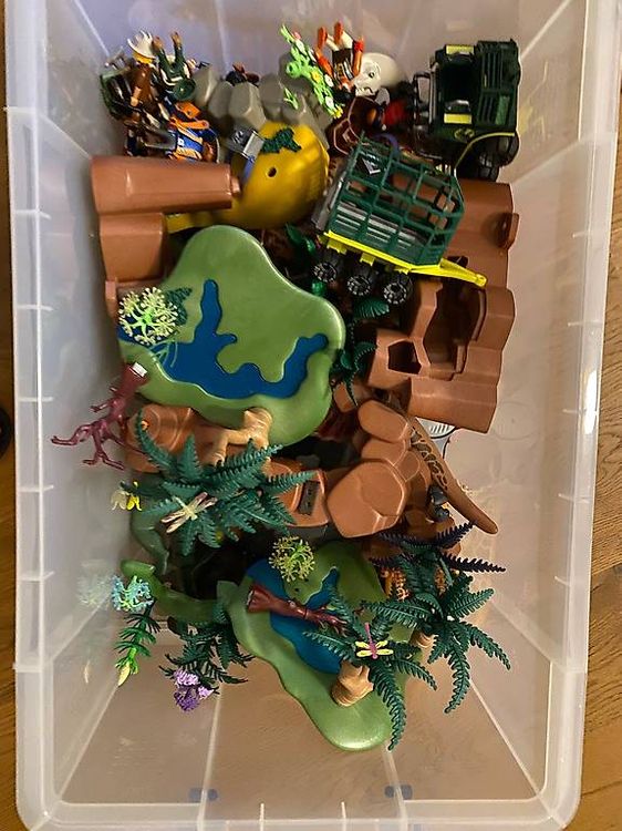 Playmobil Dinos (Gebraucht) in Hermetschwil-Staff für CHF 90 – nur Abholung auf Ricardo kaufen