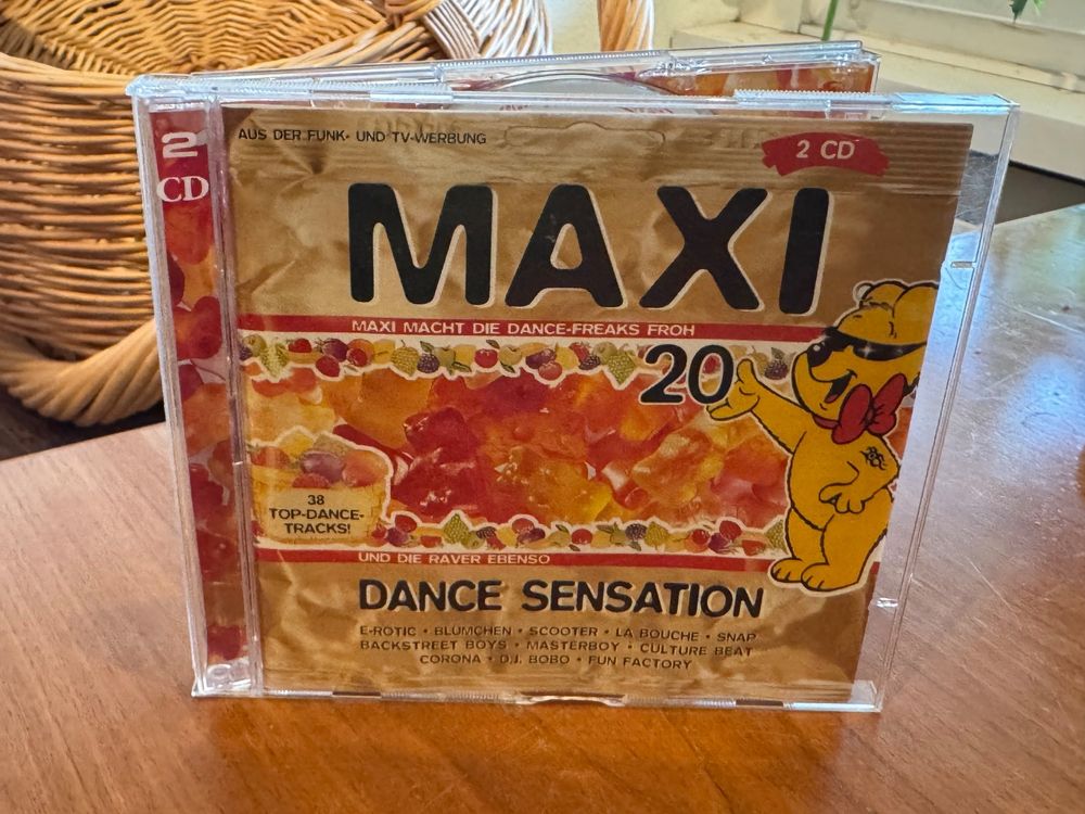Maxi Dance Sensation 20 - HG42A (Gebraucht) in Küsnacht ZH für CHF 2.5 ...