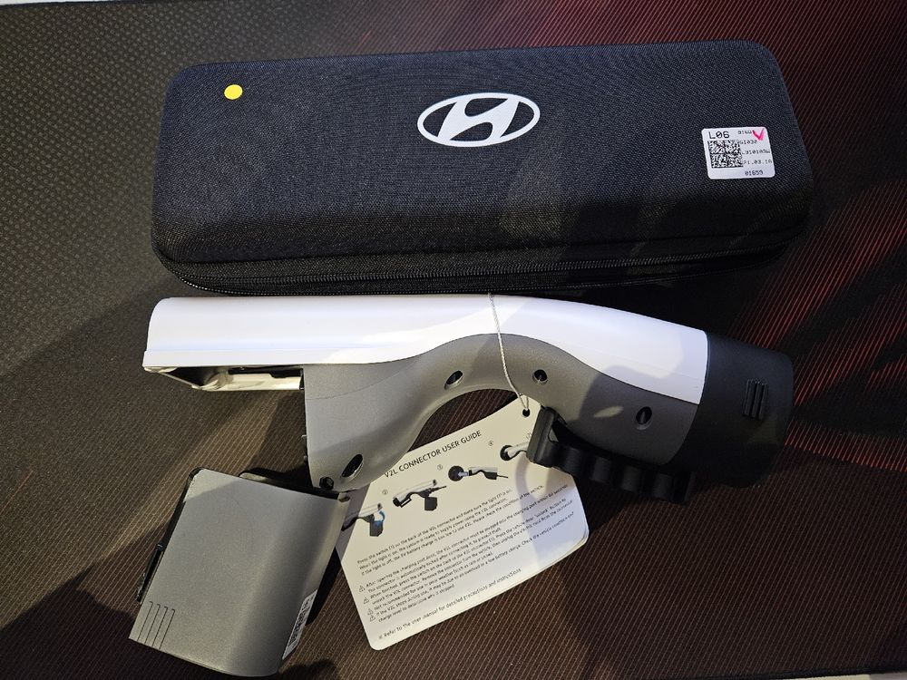Hyundai V2L Adapter Ioniq 5 / Ioniq 6 (Neu und originalverpackt) in ...
