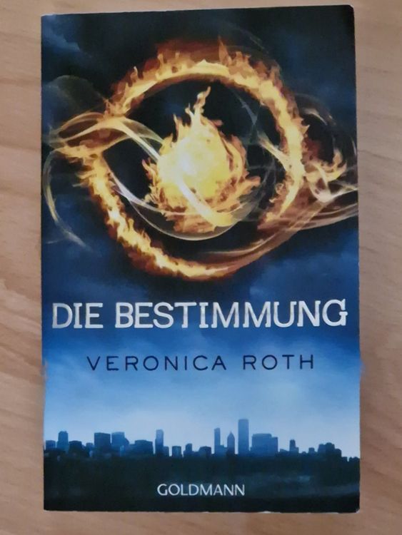 Veronica Roth Die Bestimmung Buch 1 Dystopie Bestseller | Kaufen auf ...