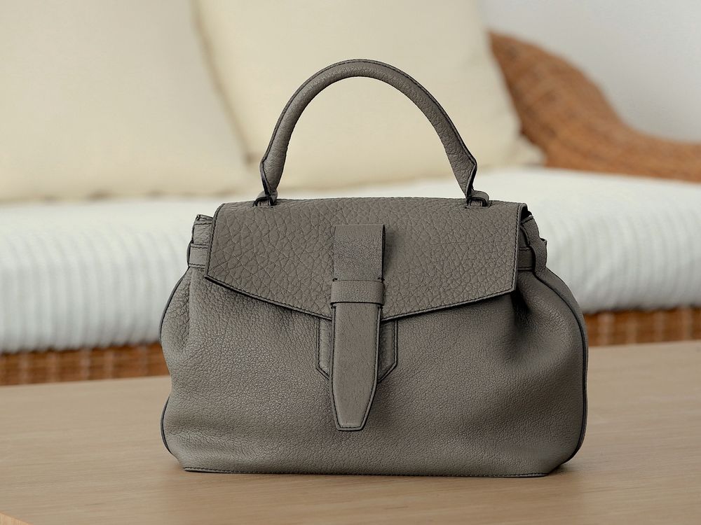 👜 Lancel Charlie Schultertasche 1A Zustand nie getragen 👜 (Neu (gemäss ...