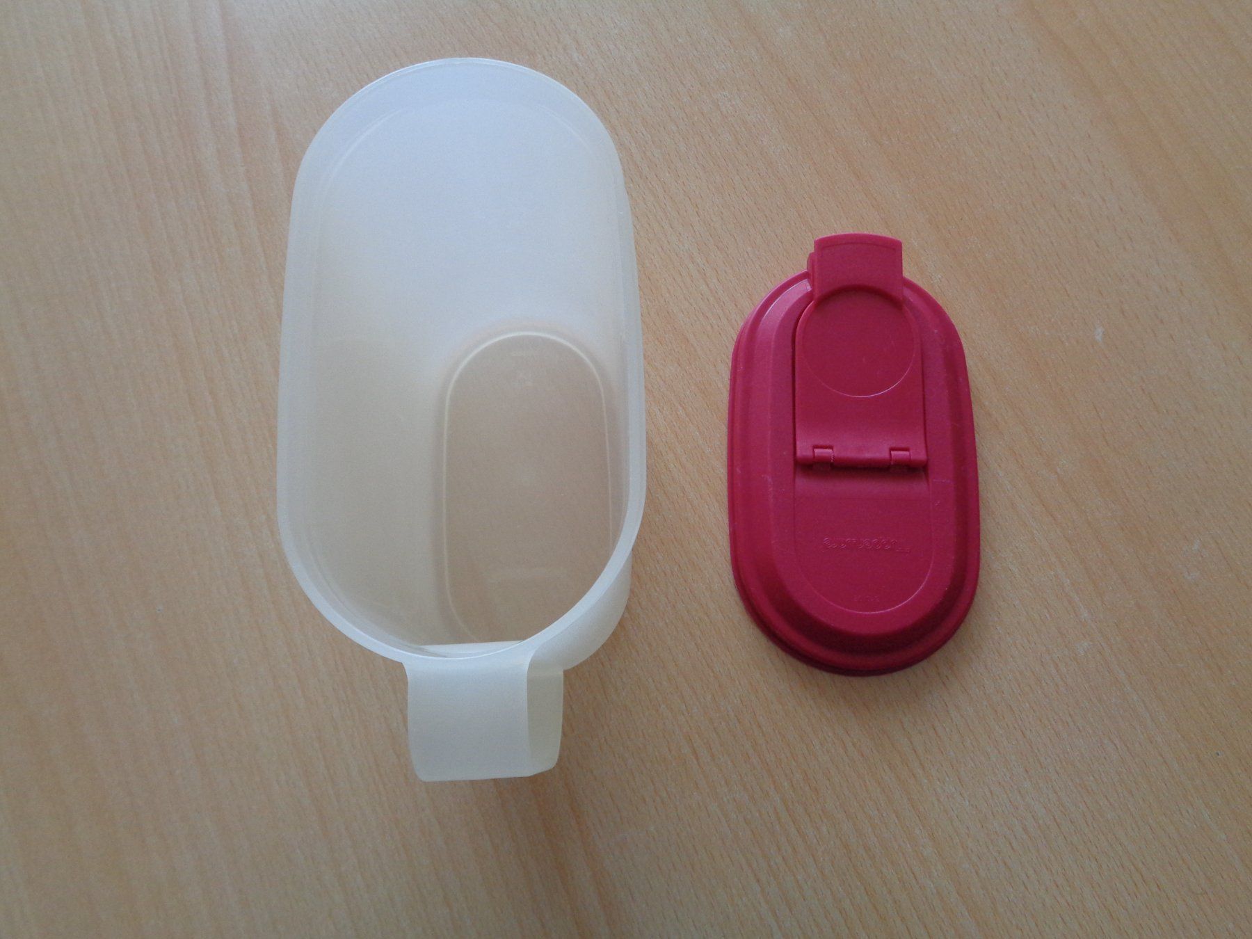 Tupperware Krug (Gebraucht) in Dietikon für CHF 9 – mit Lieferung auf ...