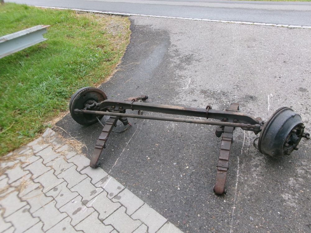 Oldtimer - OPEL -Blitz - Räder Vorderachse (Gebraucht) in Eschenbach SG für CHF 100 – nur ...