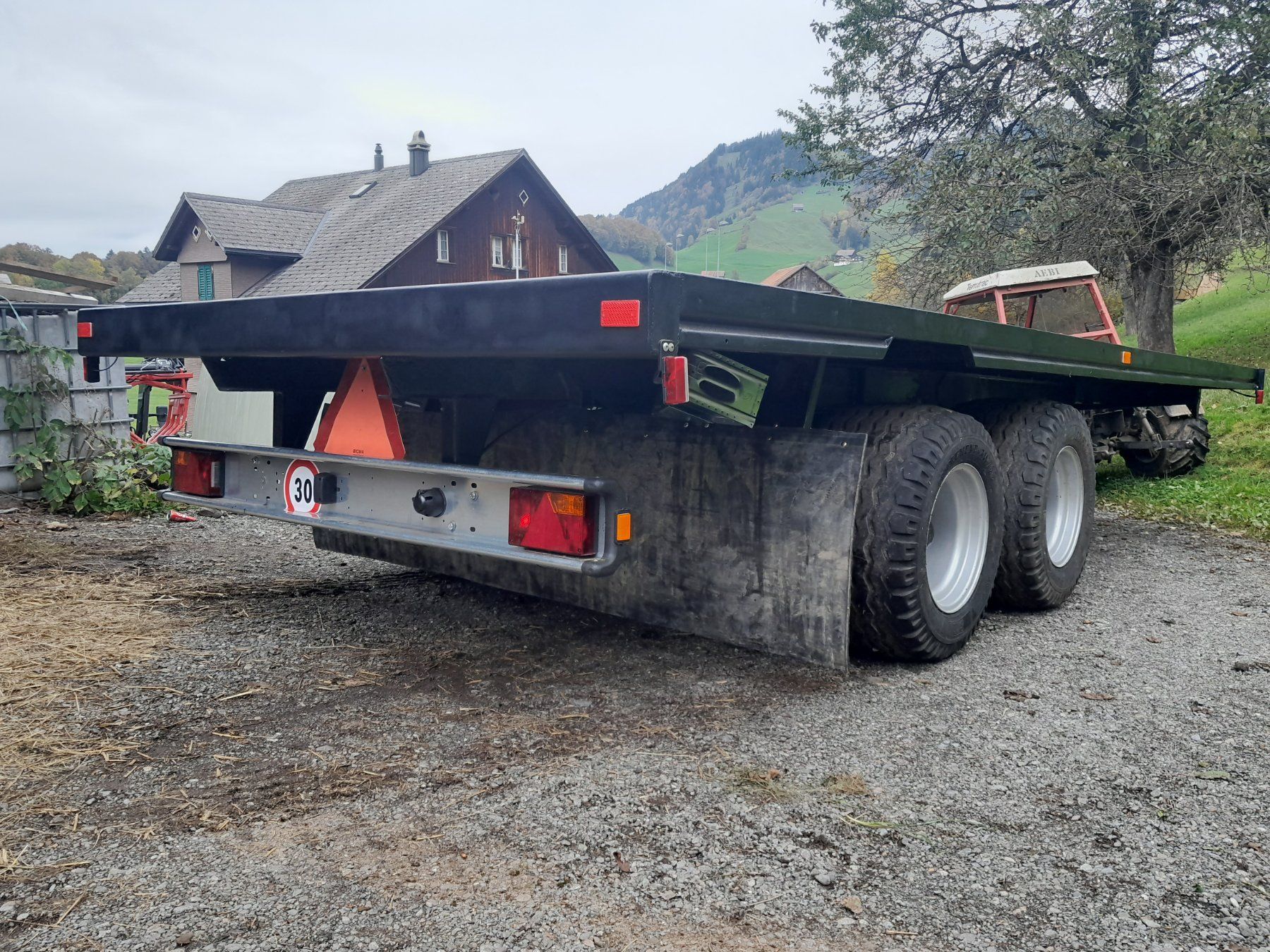 Anhänger ballenwagen (Gebraucht) in Sattel für CHF 12500 – nur Abholung auf Ricardo kaufen