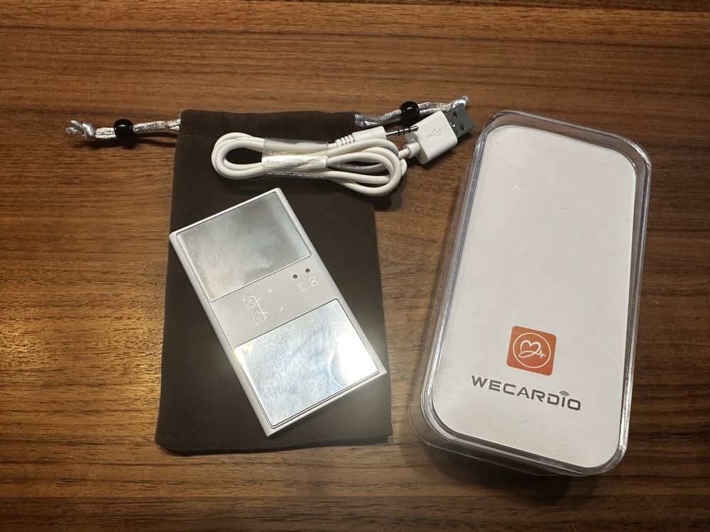 WECARDIO EKG-Gerät, Herzfrequenzmesser (Neu und originalverpackt) in ...