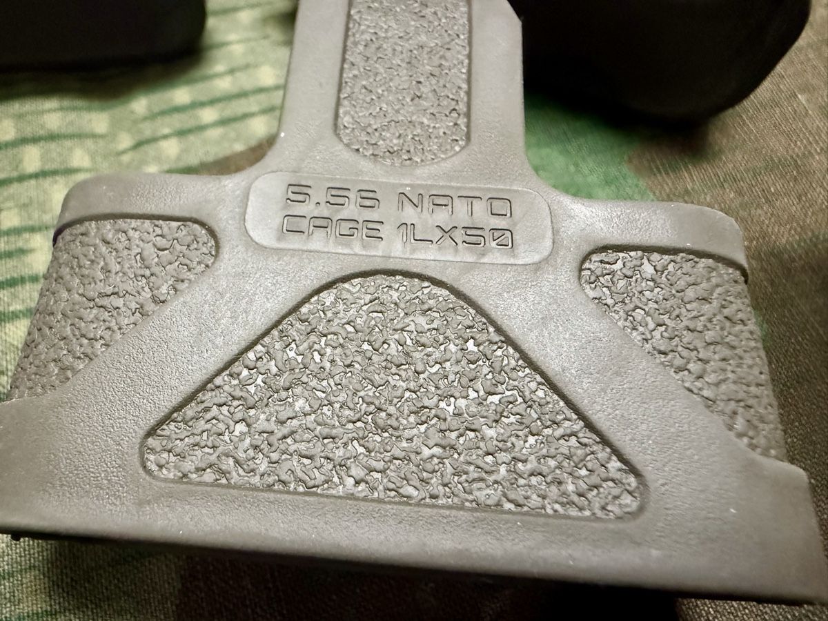 Magpul / Militaria / Armee / AR15 / M4 / 223 Rem. / 5.56x45 (Gebraucht ...