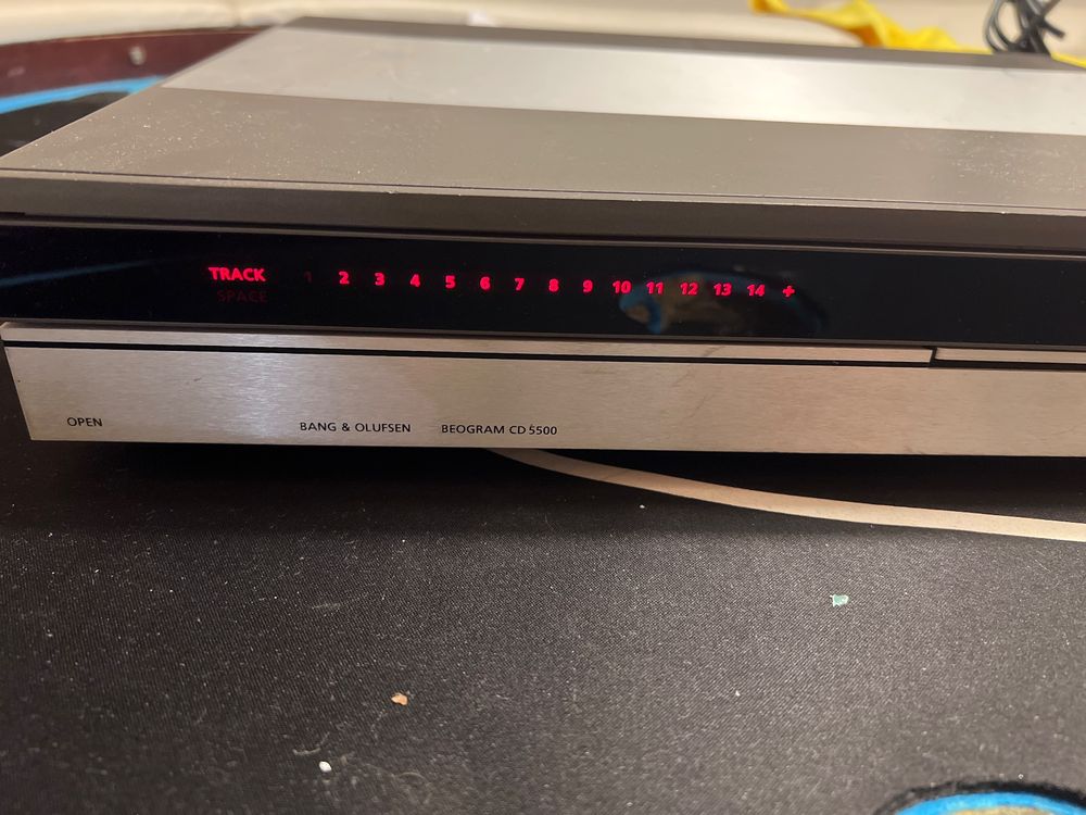Bang & Olufsen Beogram CD 5500 (Gebraucht) in Wettingen für CHF 38 ...