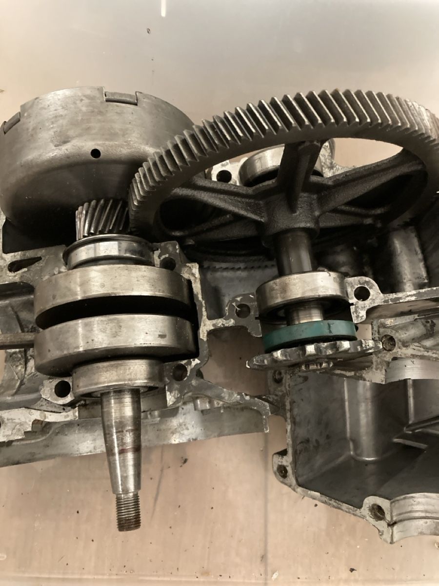 Puch Maxi E50 fast komplett auseinander genommen. (Gebraucht) in ...