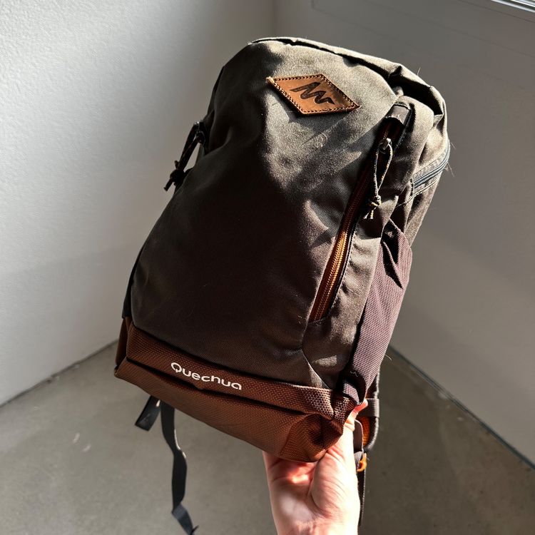 Sac à dos Quechua (Gebraucht) in Montagny-les-Monts für CHF 3 – mit ...