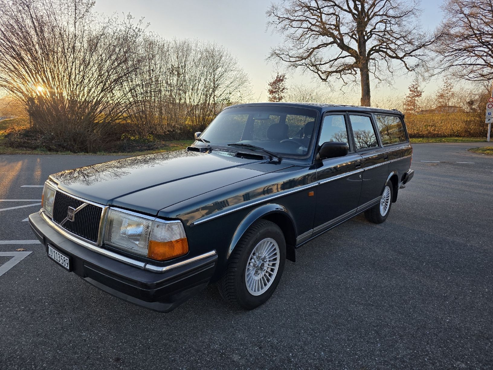 Volvo 240 Kombi neu ab Veteranenprüfung, MFK und Service (Gebraucht) in ...